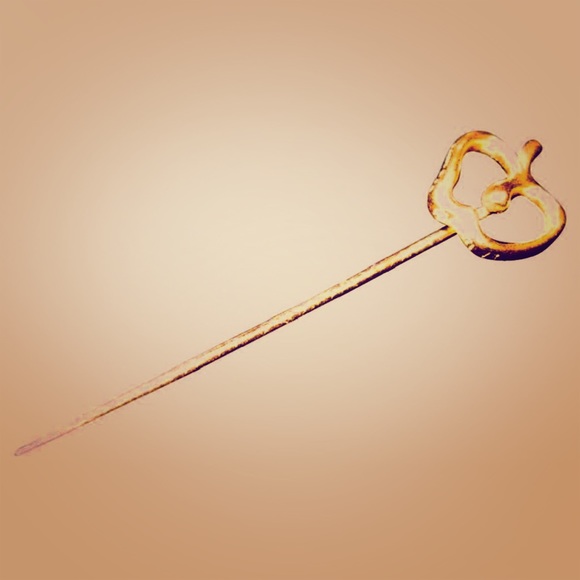 Tiffany & Co. | Jewelry | Tiffanyco Elsa Peretti 8k Yellow Gold Apple ...